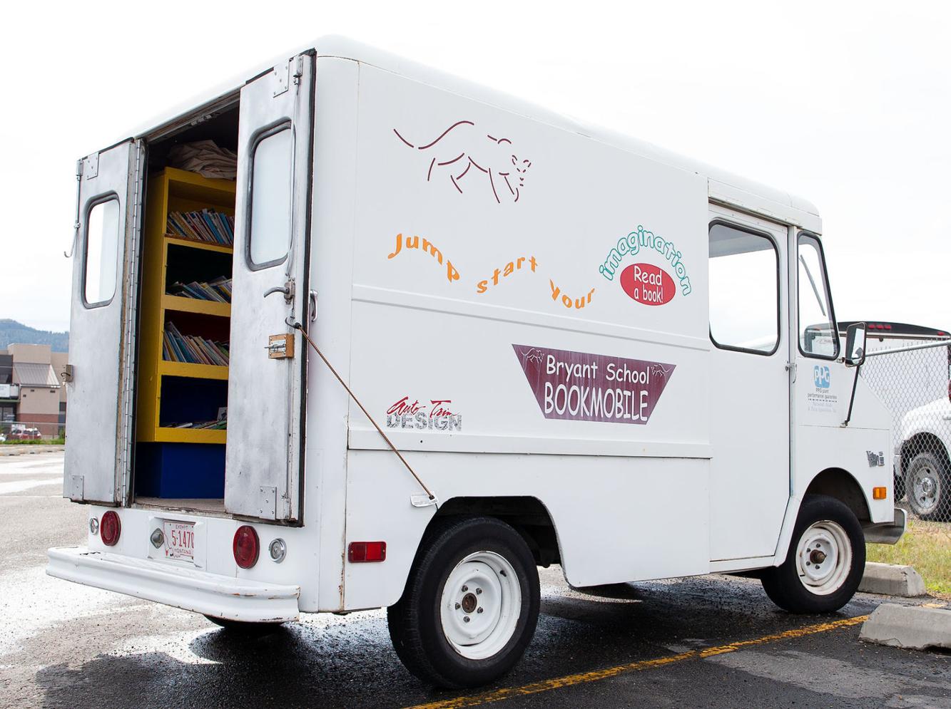 Bryant's bookmobile keeps kids reading all summer long