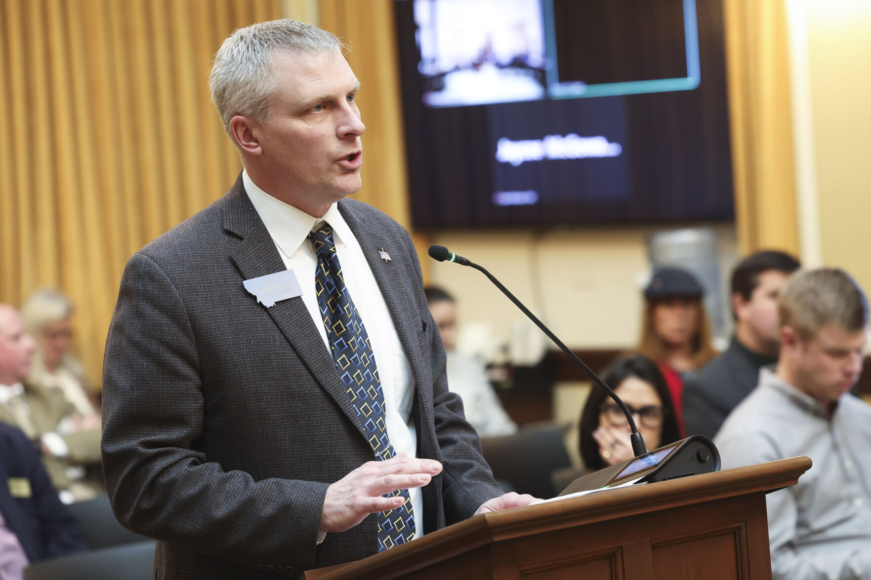 Bill to let Medicaid expansion expire fails in MT Senate