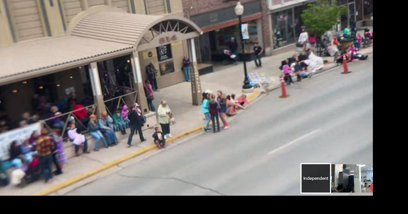Replay: Helena's Vigilante Parade
