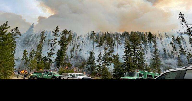 Some pre-evacuation orders lifted on Haystack fire