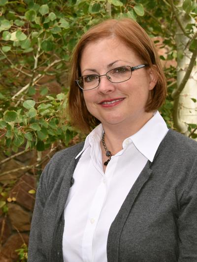 Column on NorthWestern building out of line