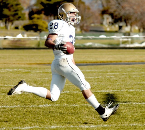 Back from the flu, Peterson delivers for Carroll