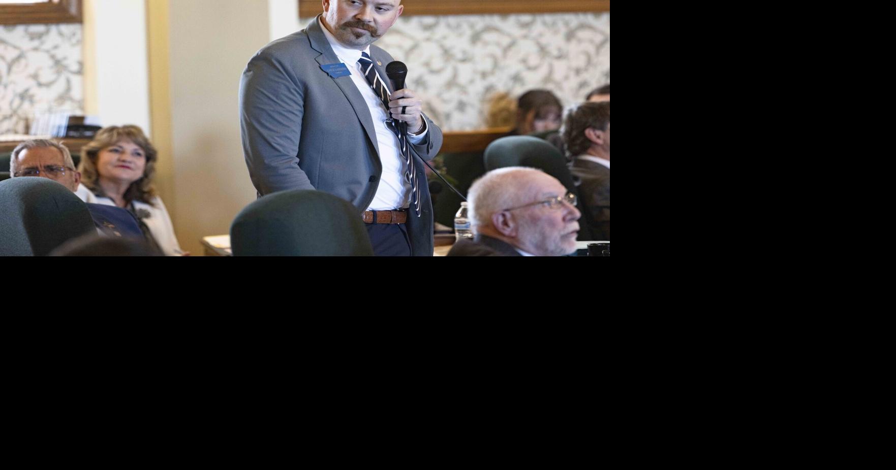 Sen. Gayle Lammers, R-Hardin,