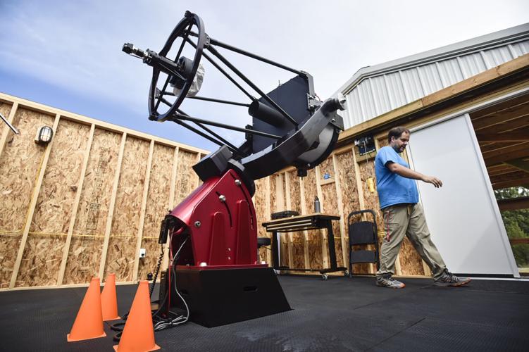 Meteor causes huge fireball over Montana sky