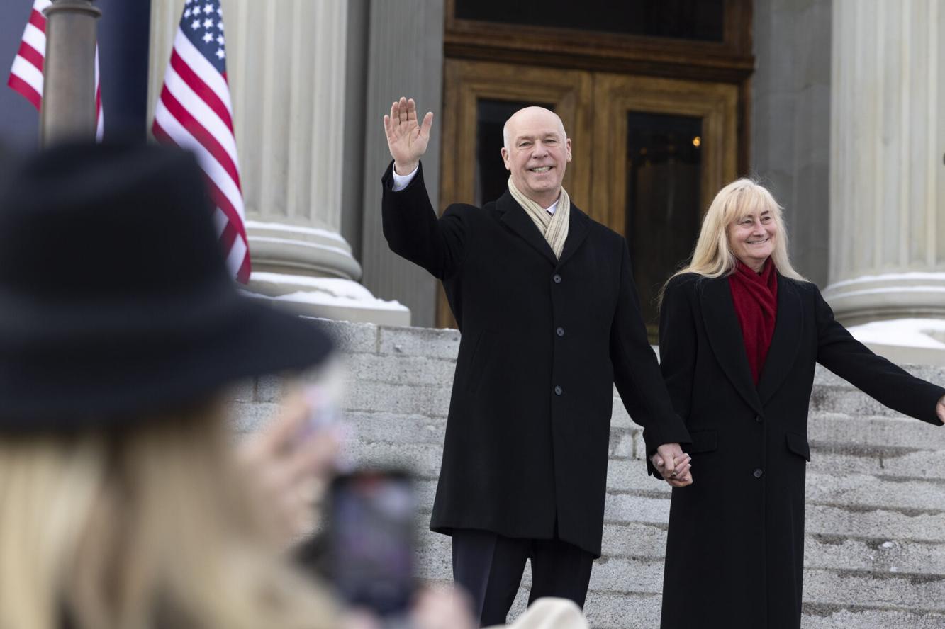 Photos: Statewide officials take oath of office at State of Montana ...