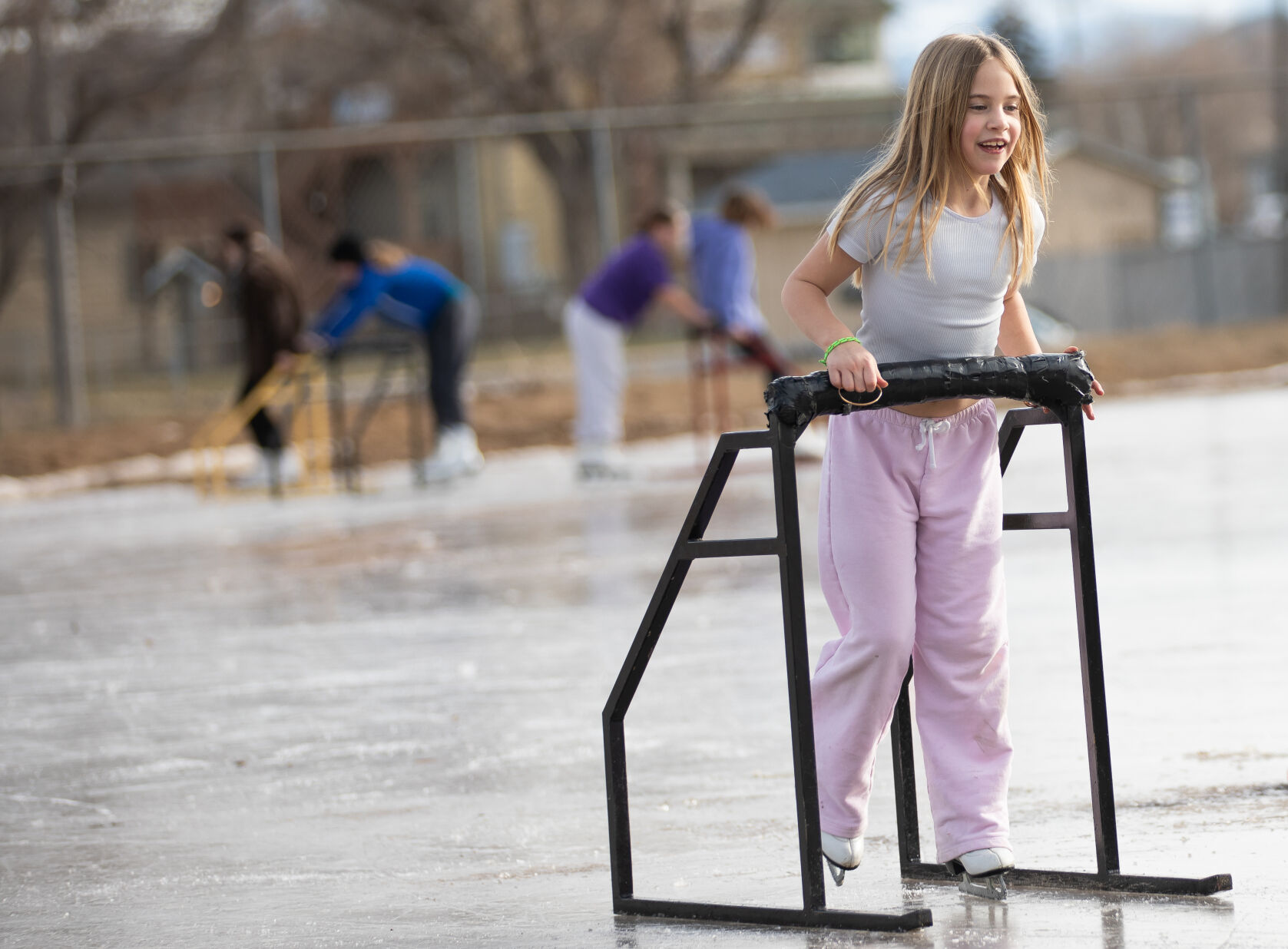 Helena's Memorial Ice Rink opens with skating, smiles