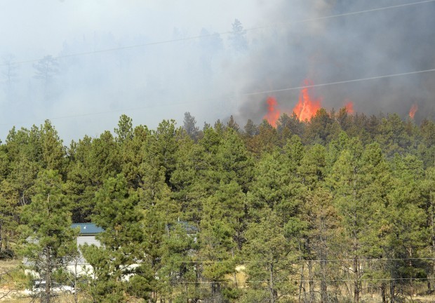 North Hills fire erupts