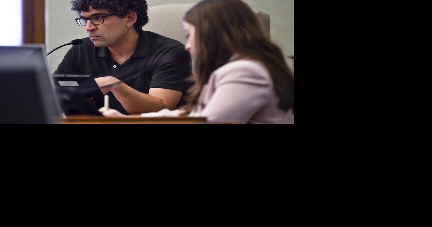 Lawsuit over city manager search continues despite selection