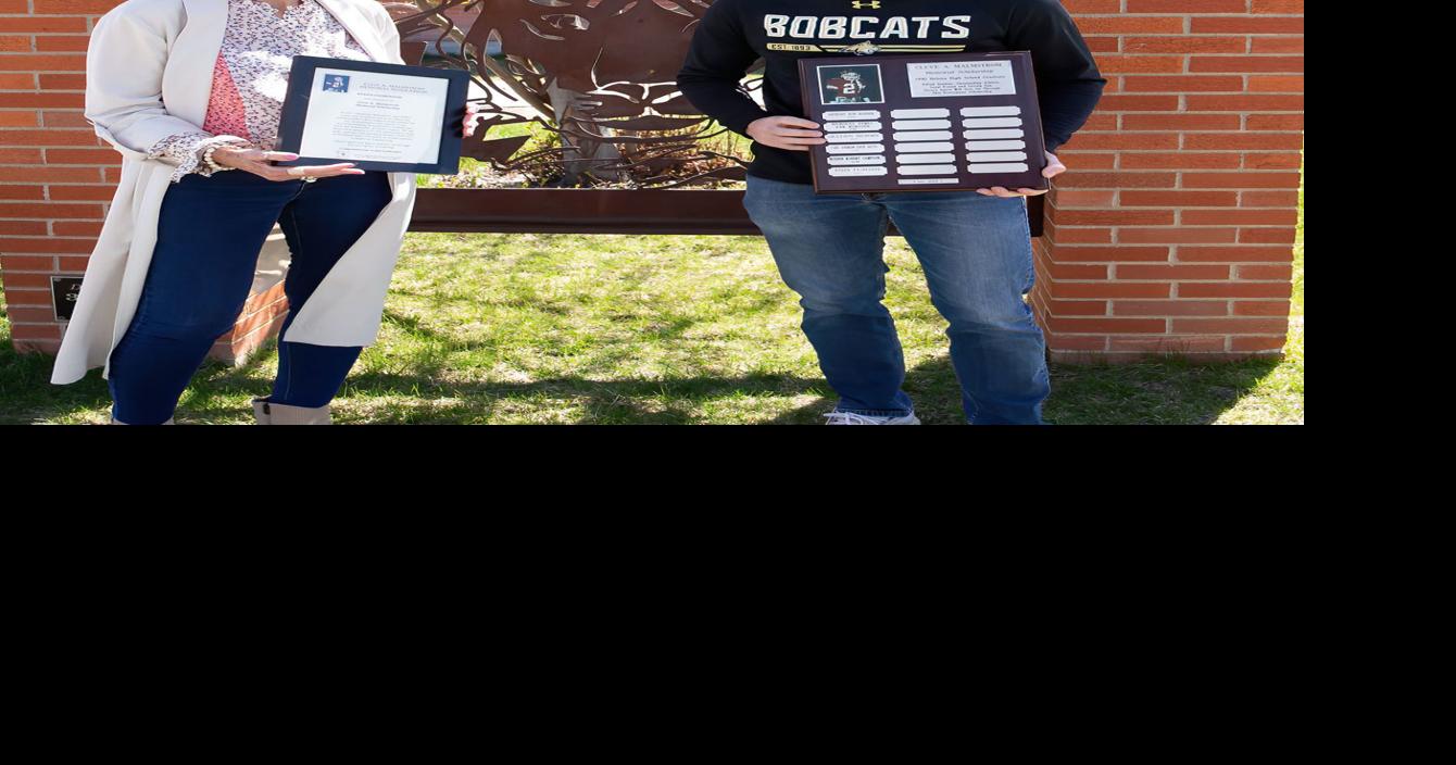 Helena High student receives memorial scholarship