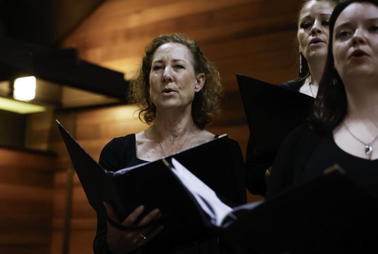 Man starts new women's choir to cope with loss of wife