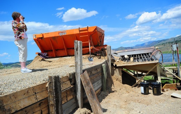 Hauser or Hooser? Pronunciation spurs family debate