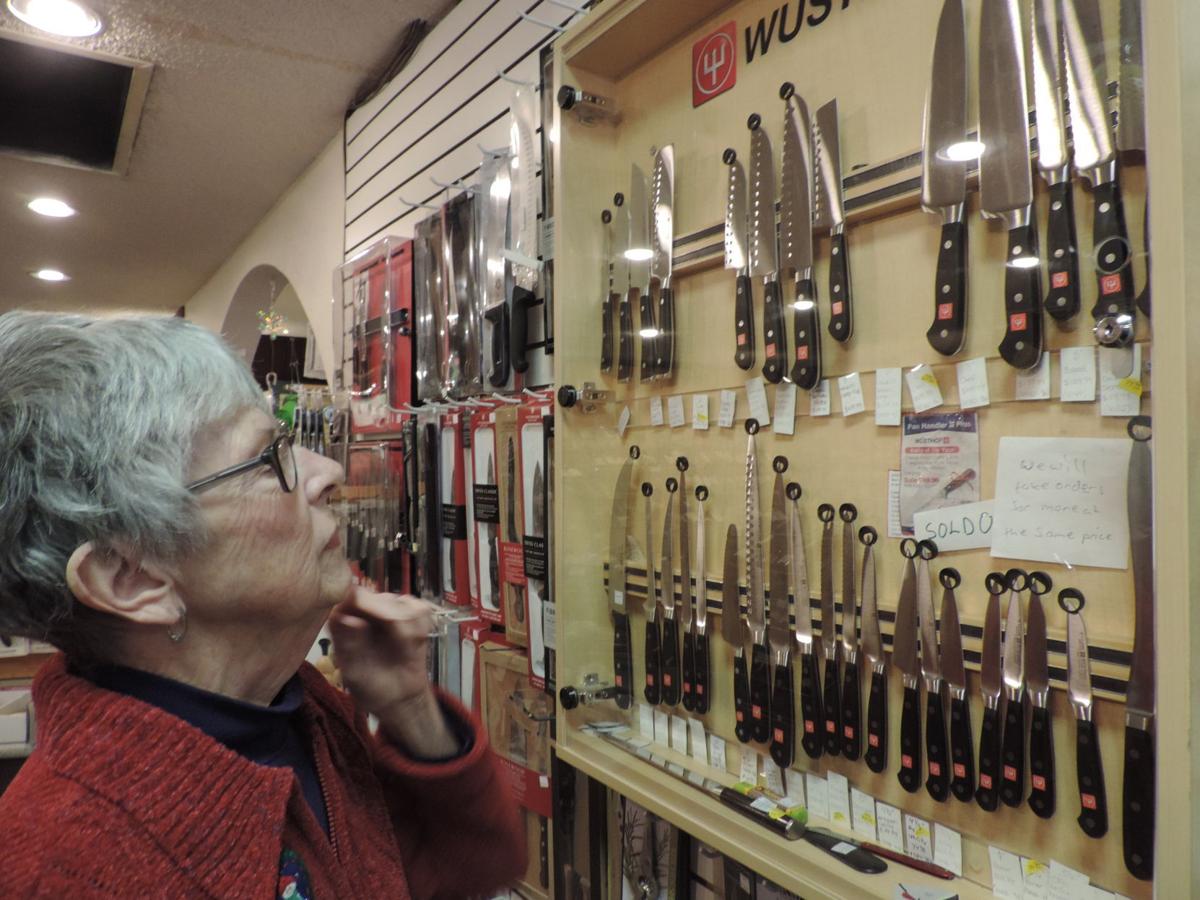 Pan Handler Plus celebrates 40 years in downtown Helena