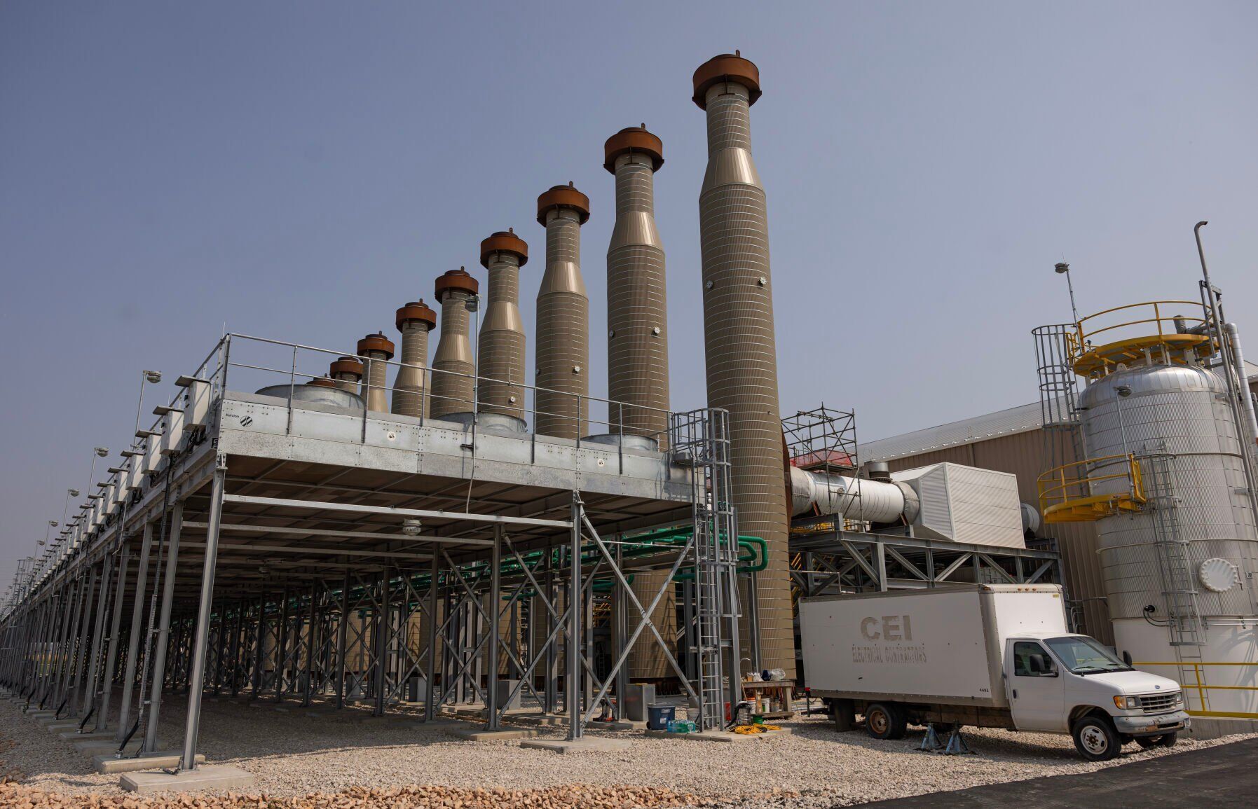 Conservation groups sue DEQ over Laurel gas plant, again