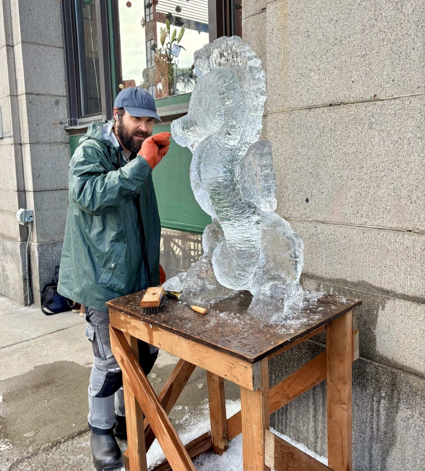 Warmer tempsproblematic for annual Butte ice-carving contest