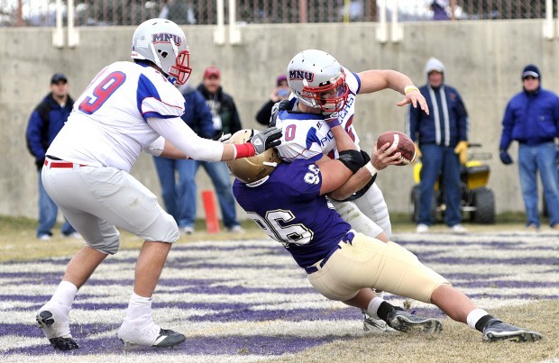 Strong second half lifts Carroll past MidAmerica Nazarene