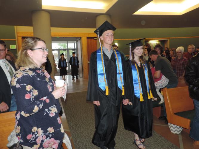19 students receive diplomas from Helena Christian School