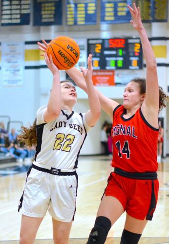 Lady Bees headed to state with rout of Eagles | Sports | herald-citizen.com