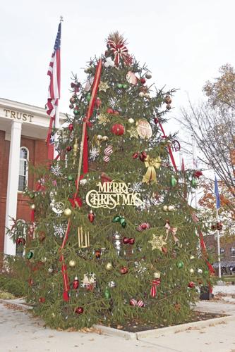 County preps for first ever 'Christmas on the Square' | Local News ...
