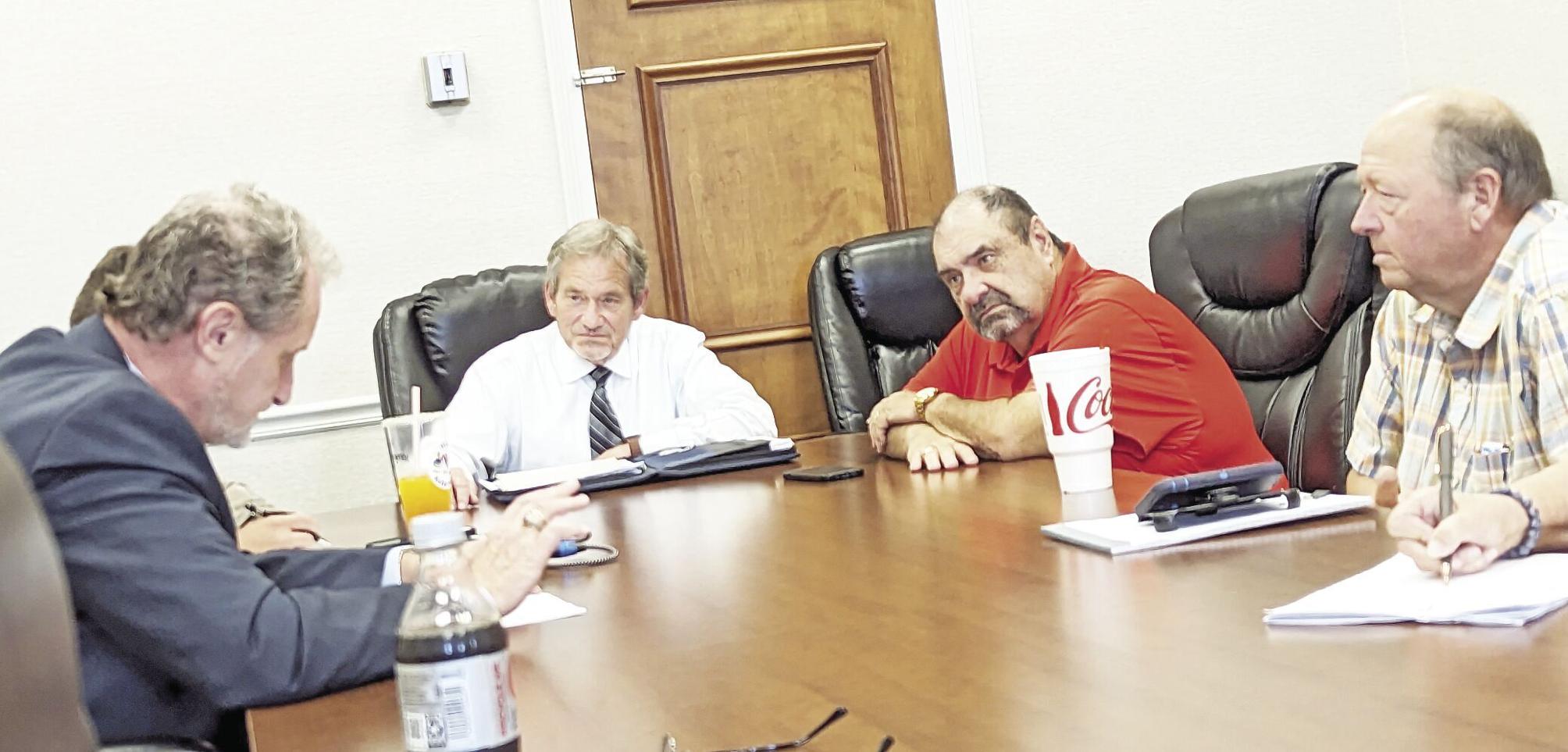 Committee discusses public comment rules | Local News | herald-citizen.com