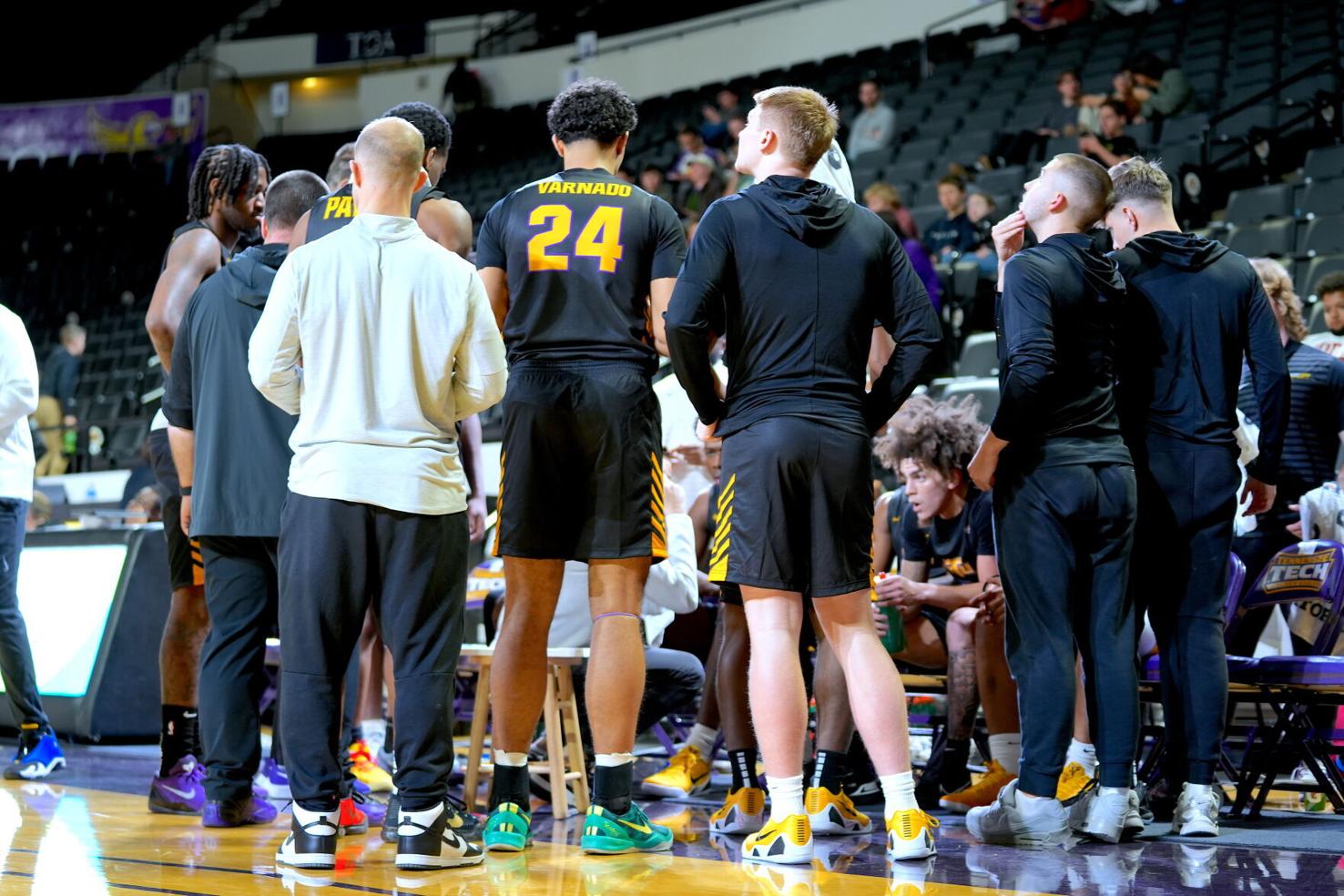 Southern Indiana runs away with win over Tech men | Sports | herald ...