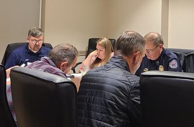 Algood exploring new employee handbook | Local News | herald-citizen.com