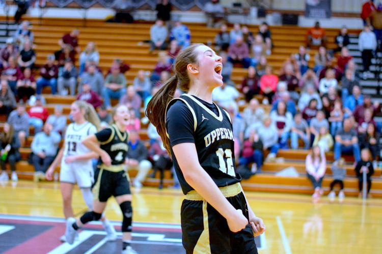 Lady Bees claim region title with 1st win over Sparta | Sports | herald ...