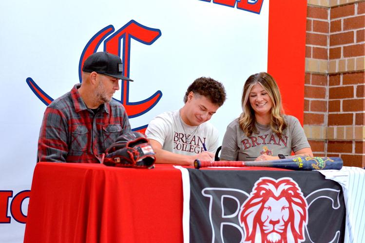 Tyler Smith signs with Bryan College | Sports | herald-citizen.com