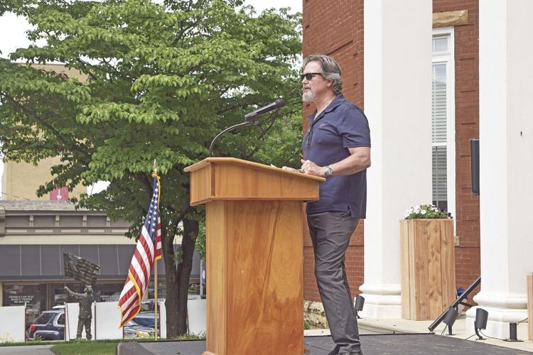 Community remembers those 'who gave all' | Local News | herald-citizen.com