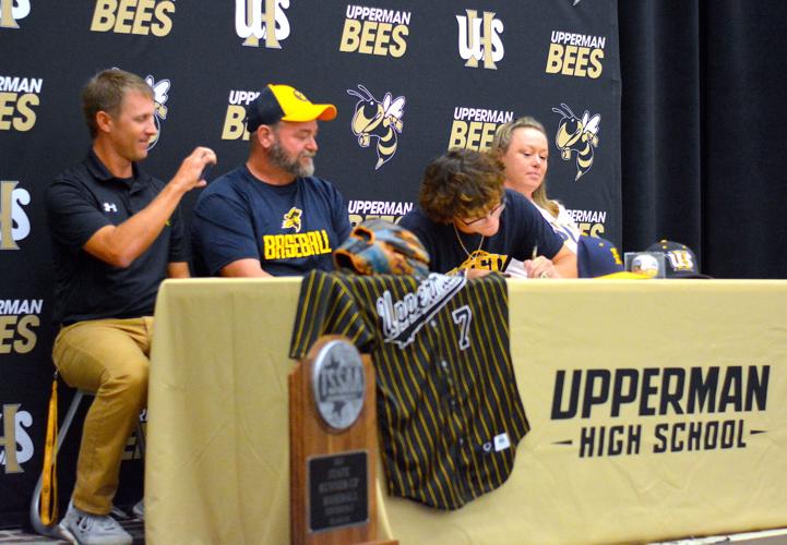 Caden Shanks, Wyatt Curtis sign with Lipscomb, ETSU | Sports | herald ...