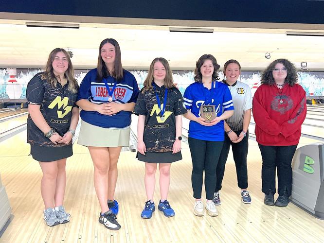 Lady Bee Kalli Patton to bowl at State Tournament | Sports | herald ...