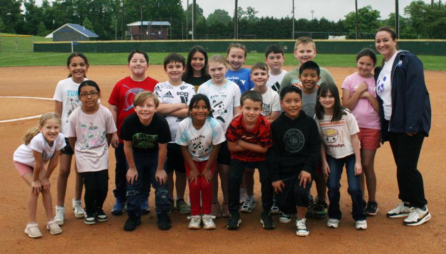 Park View third graders battle for kickball supremacy | Education ...