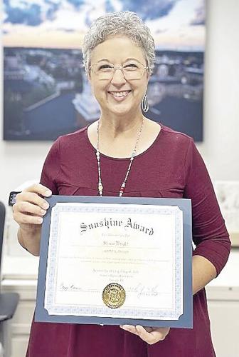 Wright receives Sunshine Award | More | herald-citizen.com