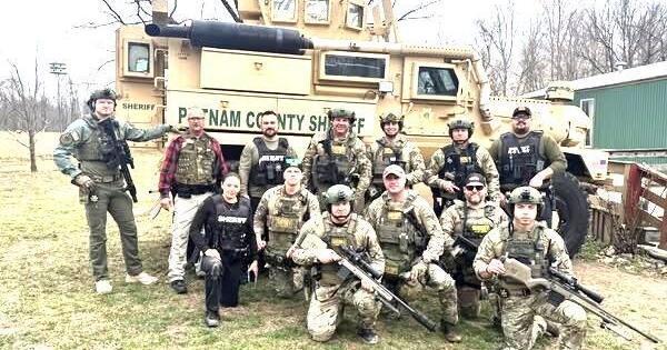 Putnam SWAT assists in capture of Jackson County man | Crime | herald ...
