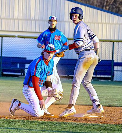 Cavs rebound with rout at Warren County | Sports | herald-citizen.com