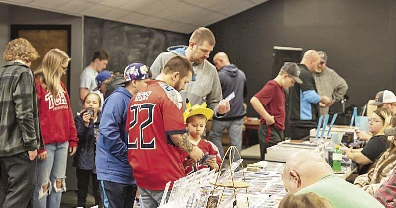 Card show exceeds expectations | More | herald-citizen.com