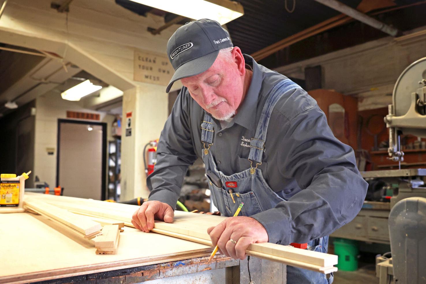 'Master craftsman' to retire after 42 years in Decatur Public Schools
