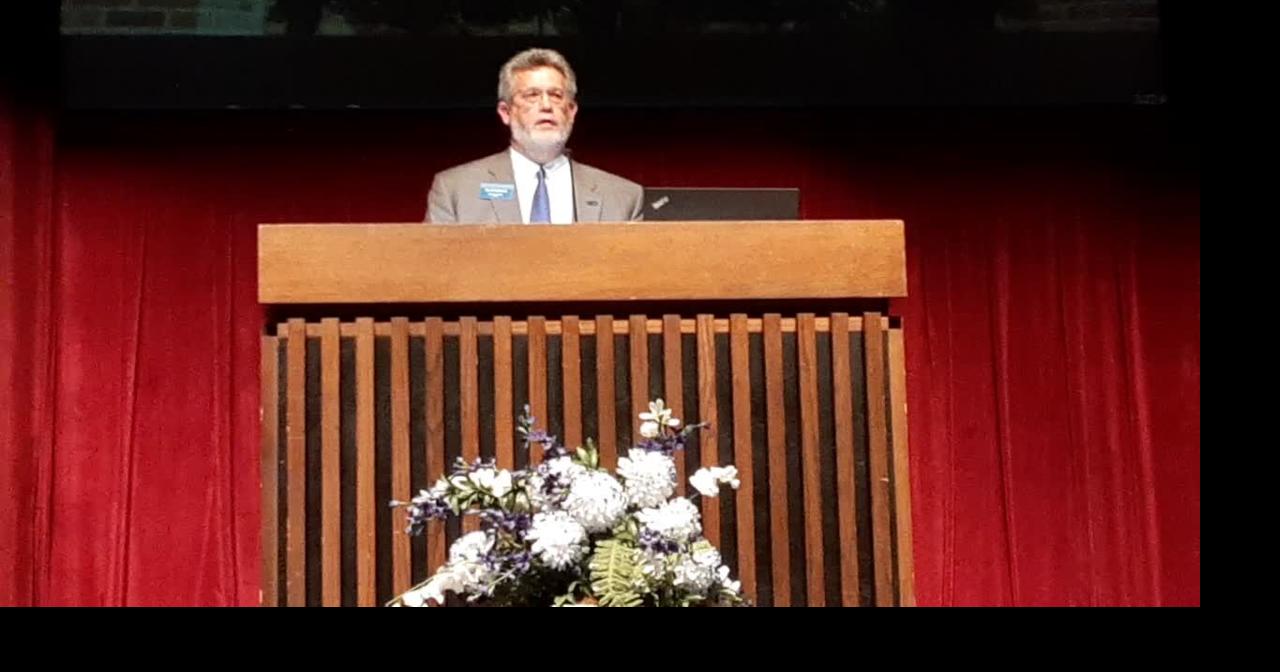 Millikin President Jim Reynolds speaks on the State of the University