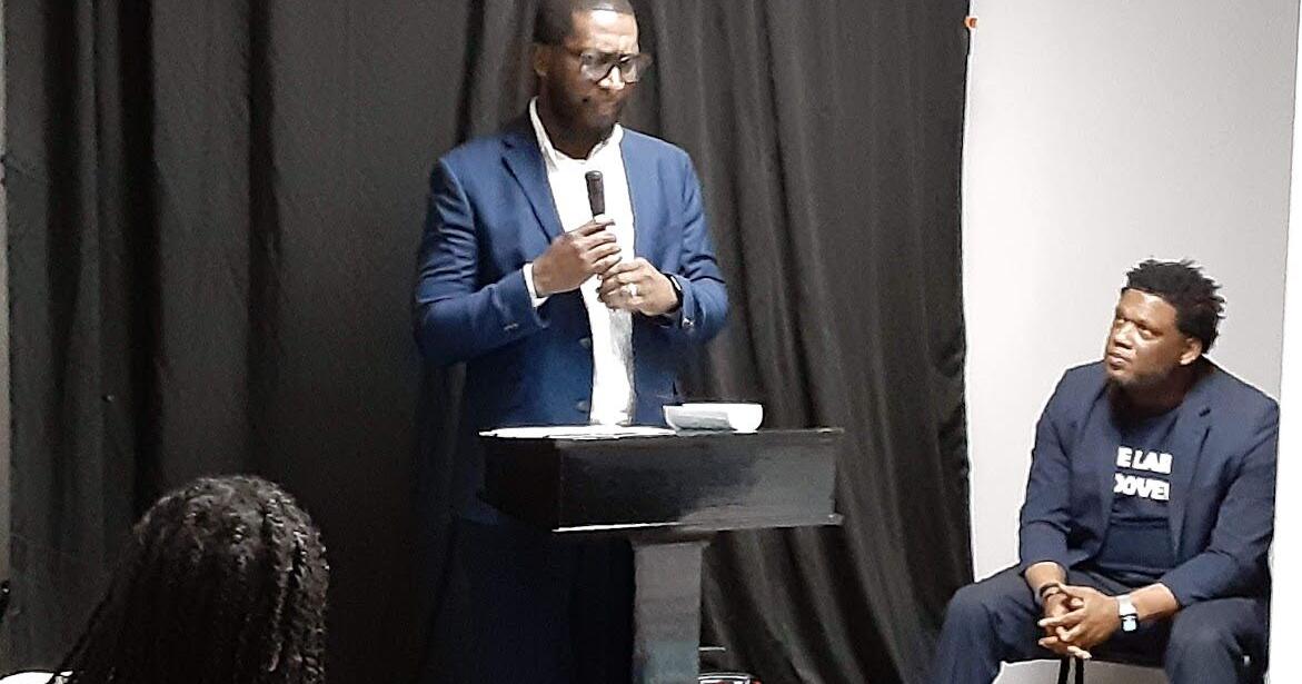 Inc Spot inducts DeAndre Harper Sr. and Jr. into Wall of Fame