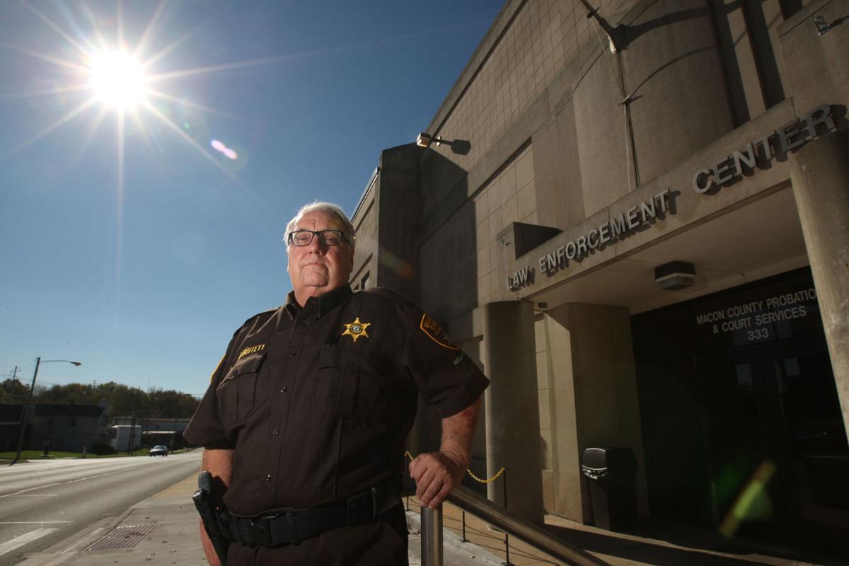 Howard Buffett to be sworn in Friday as Macon County sheriff