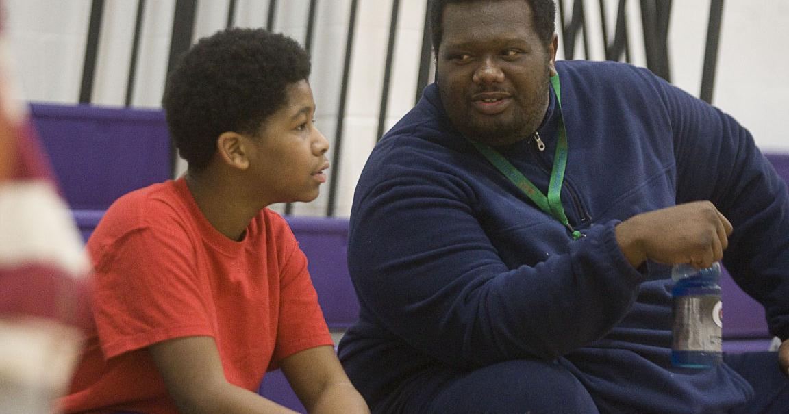 Past doesn't dampen Dampeer's spirit