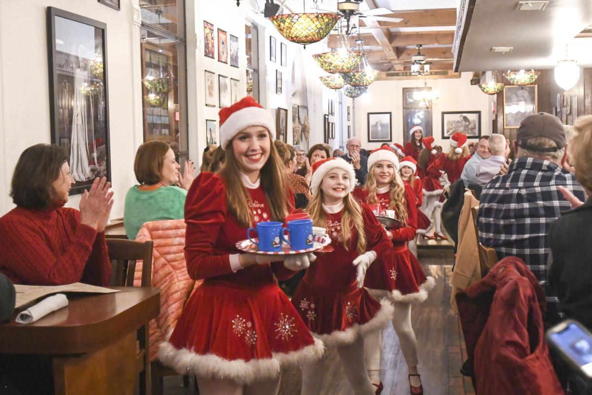 Downtown Decatur Christmas Walk, and tree lighting set for Wednesday