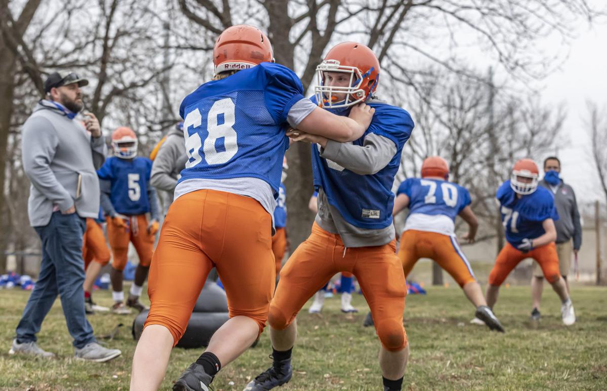 Decatur football greats Brit Miller and Moe Dampeer share the sideline ...