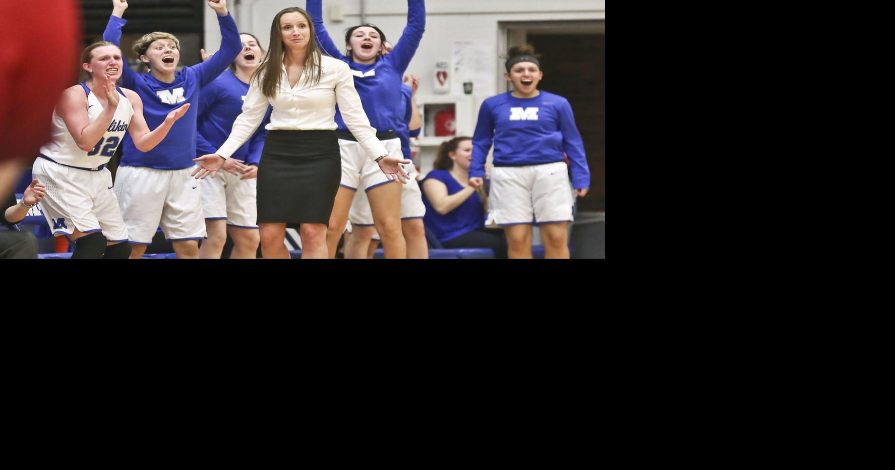 Jordan Hildebrand leads Millikin women's basketball home win