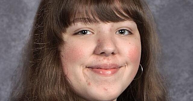 Kyndall Flesch | Eisenhower High School | herald-review.com