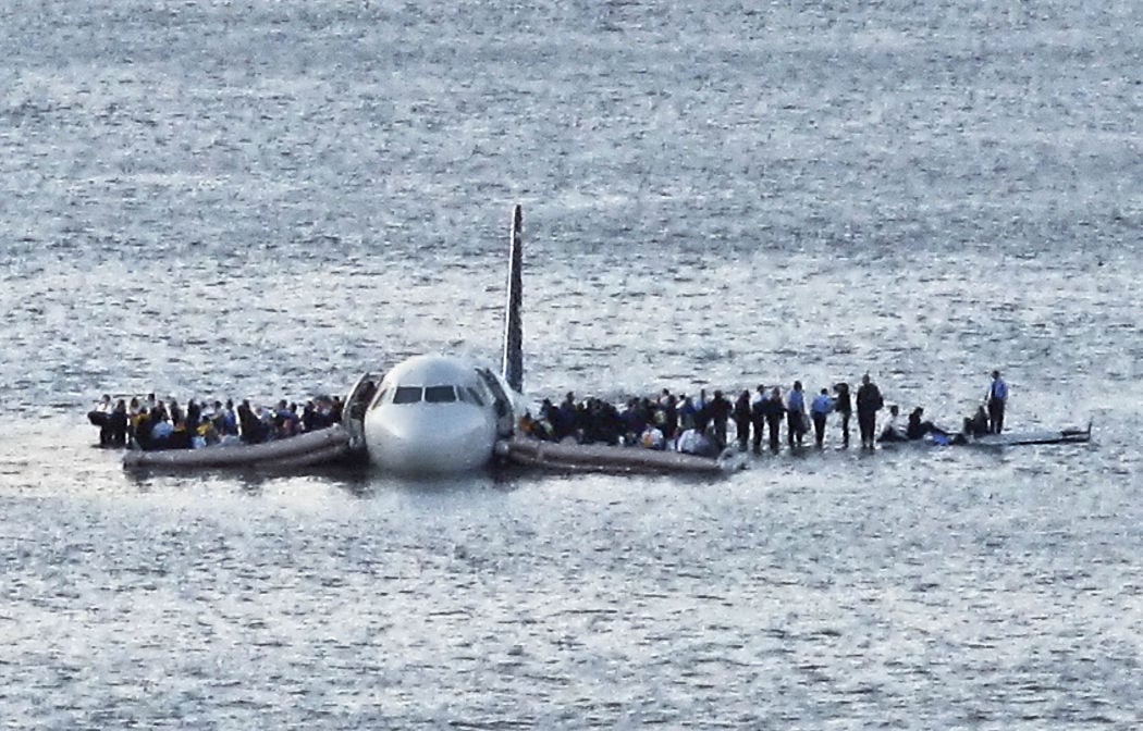 Photos: Plane crash in Hudson River, 2009