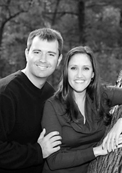 Nicholas Hettel and Tereza Roney