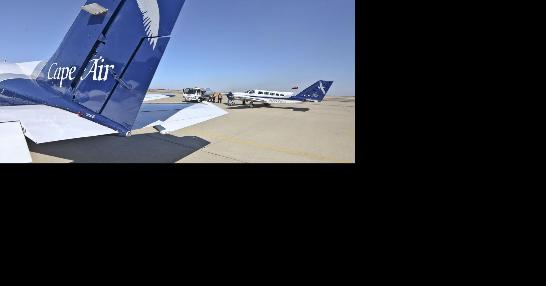 Park district weighing new commercial air carrier proposals for Decatur ...