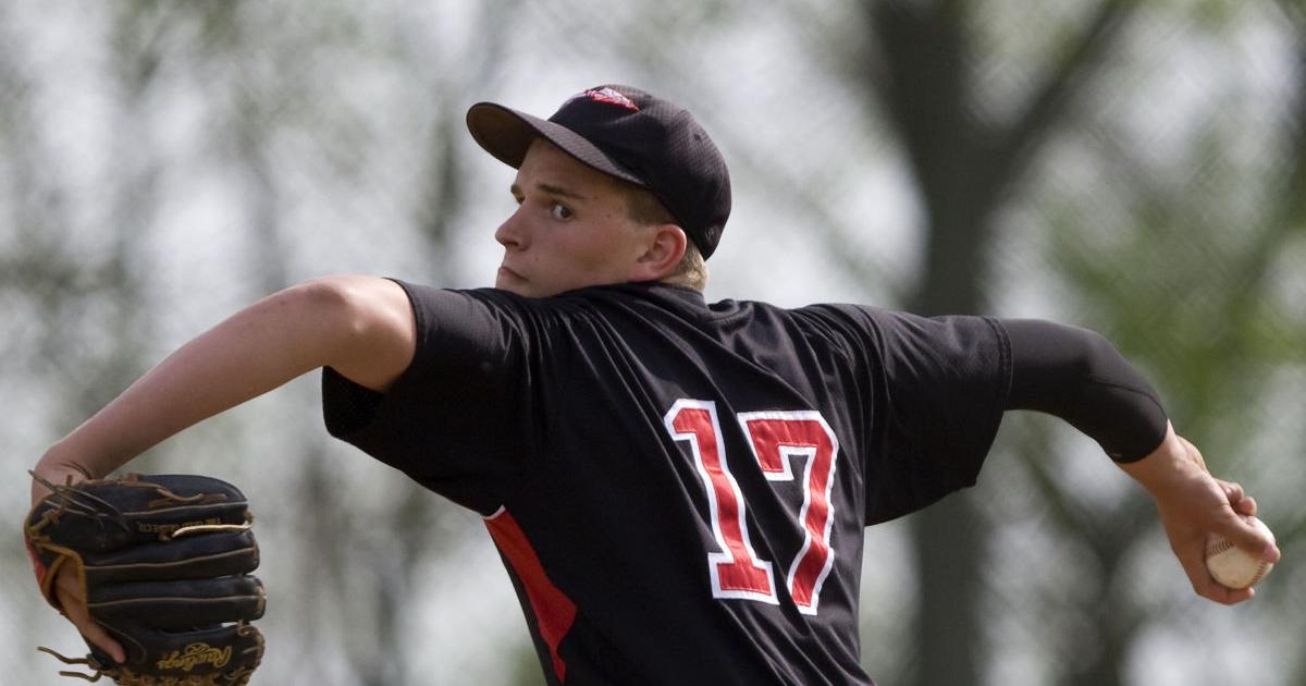 Sullivan's seniors leading roaring turnaround