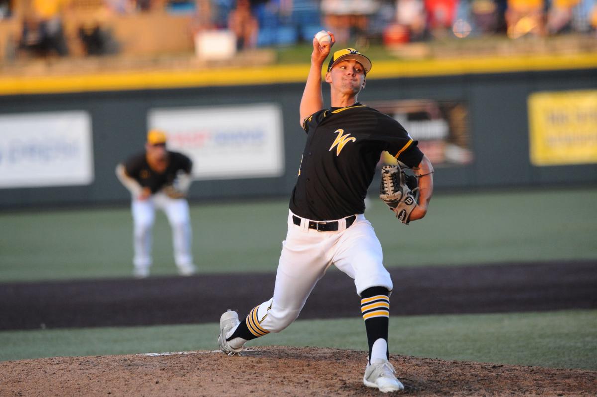 St. Anthony's Hecht gets his call