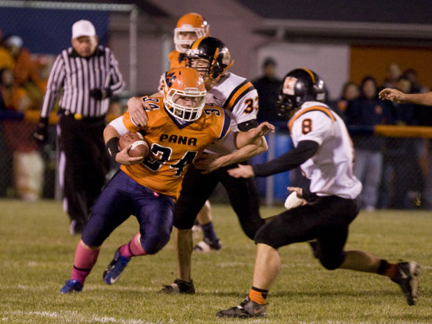 PHOTOS: Hillsboro at Pana football | Sports Galleries | herald-review.com
